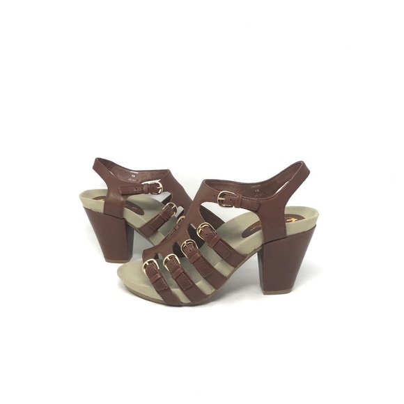 Earthies | Shoes | Authentic Womens Earthies Larissa In Dark Tan | Poshmark
